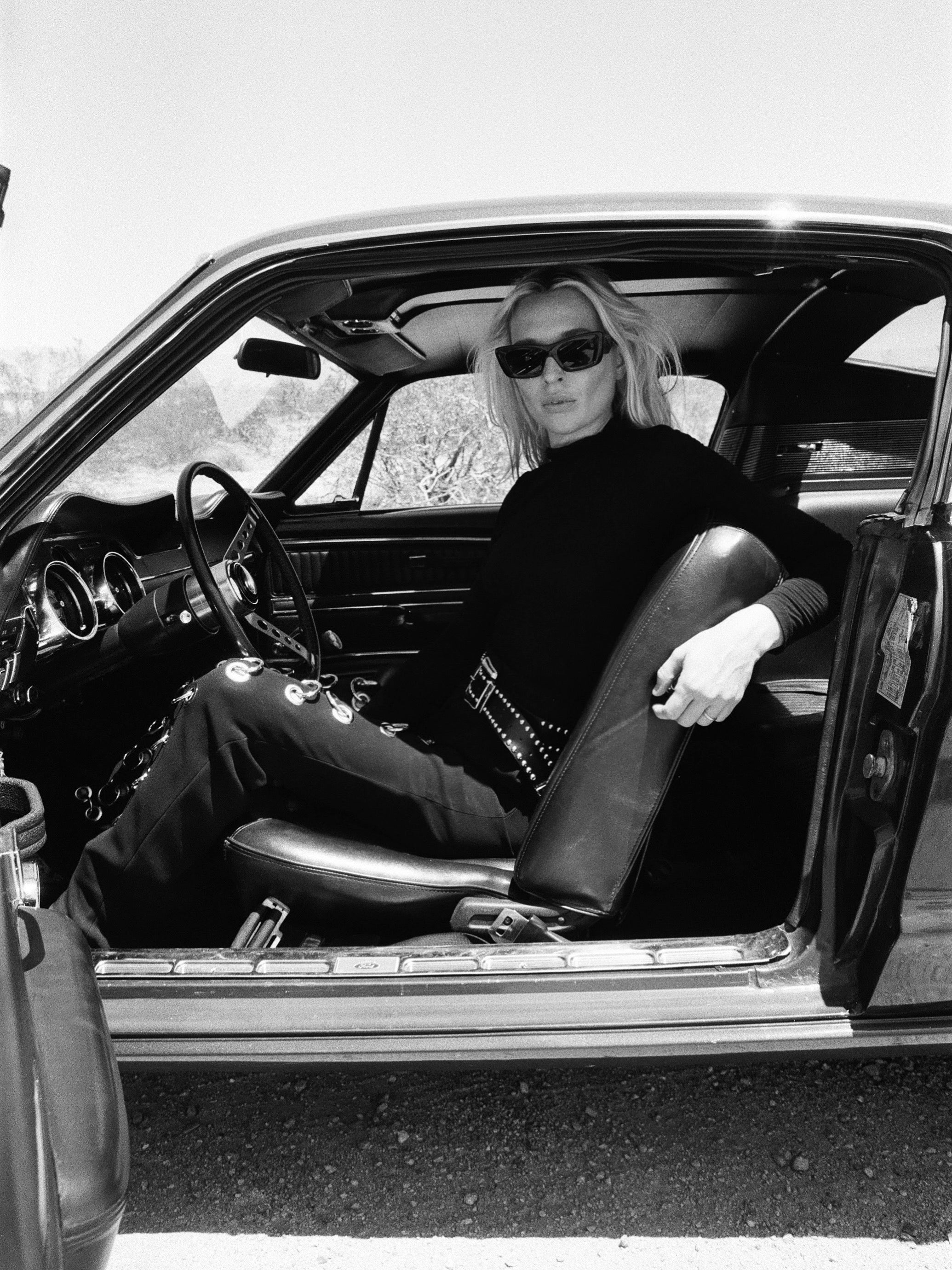 Natalie Bergman Releases New Track “Lonely Road” – Third Man Records ...